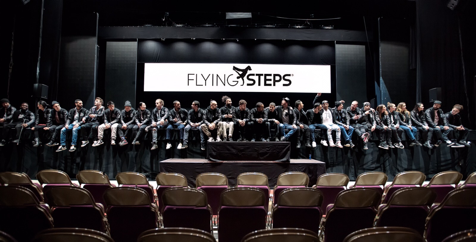 Flying Steps – Rymon Zacharei